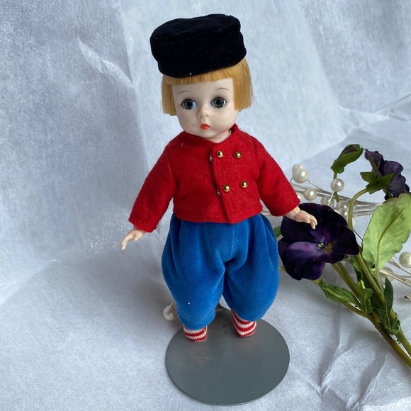 Madame Alexander | Art | 8 Madame Alexander Dutch Boy Doll | Poshmark